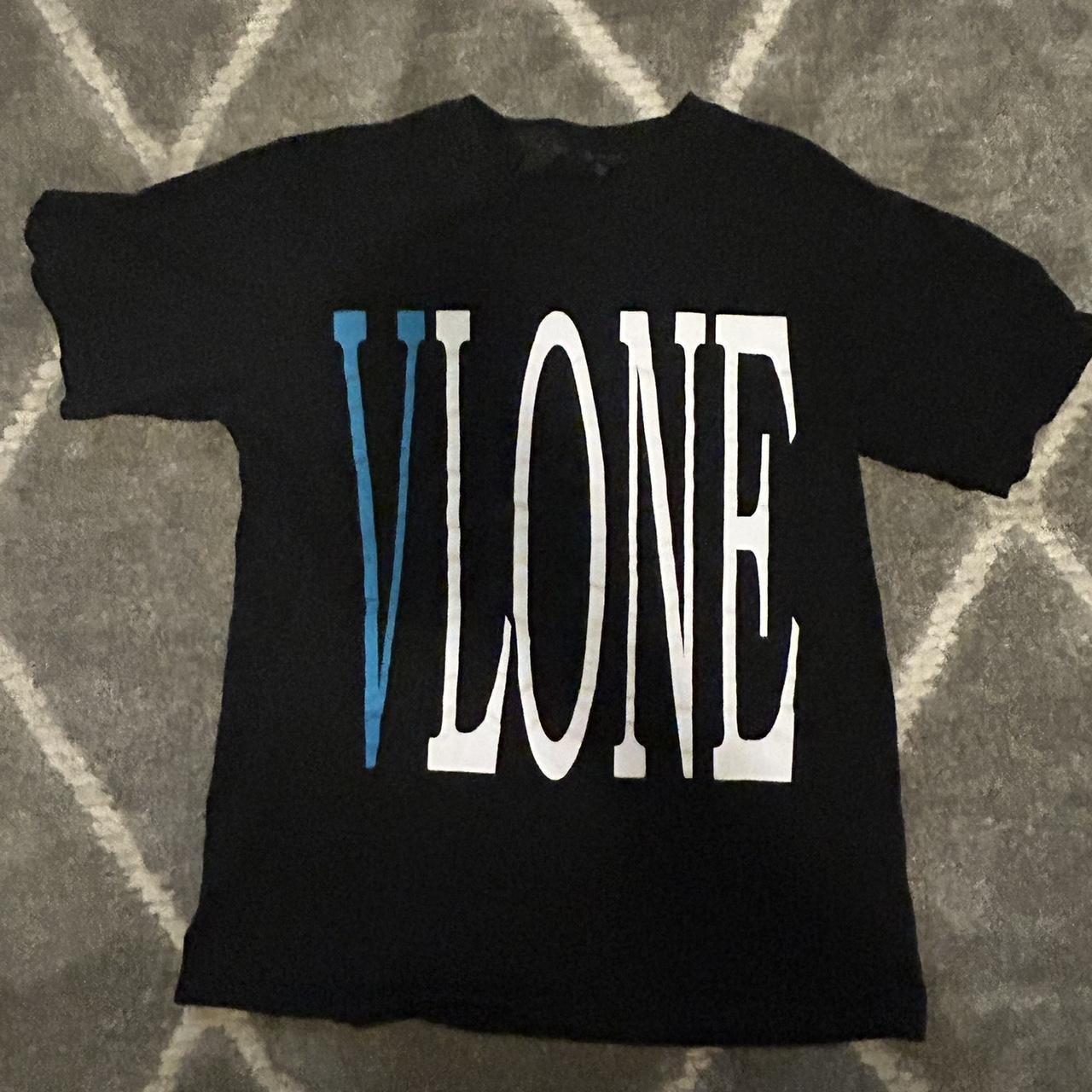 Black and blue Vlone tee #skater | Depop