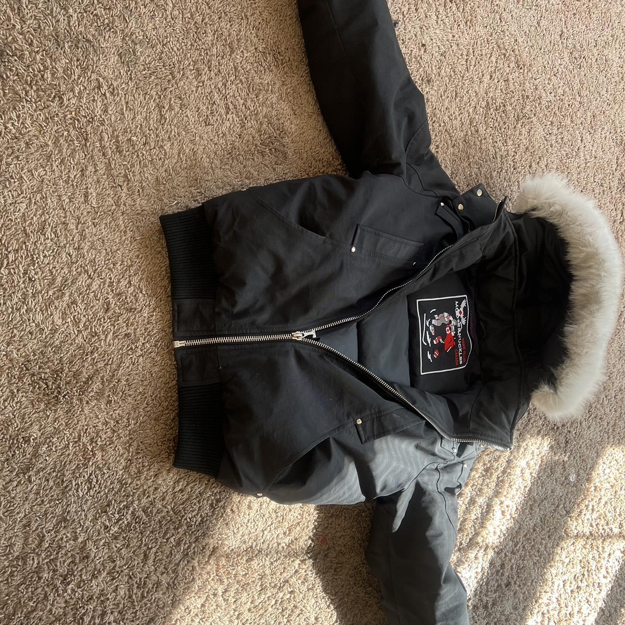 Moose knuckle coat - Depop