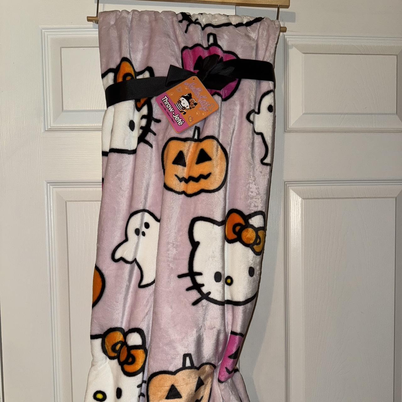 homegoods hello kitty lavender ghost and pumpkin... - Depop