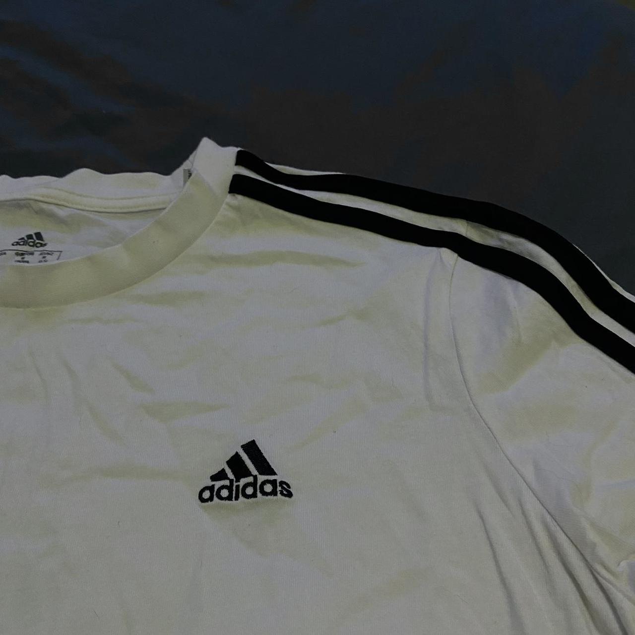 Adidas square tee - Depop