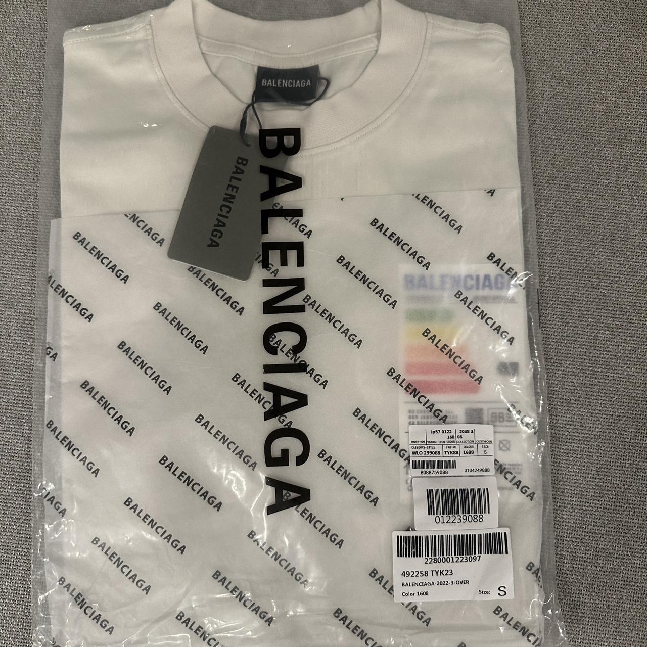Balenciaga sticker tee oversized - Depop