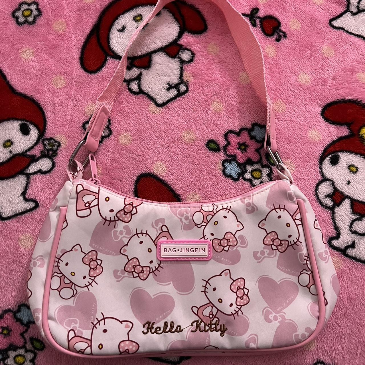 Hello Kitty Purse - Depop
