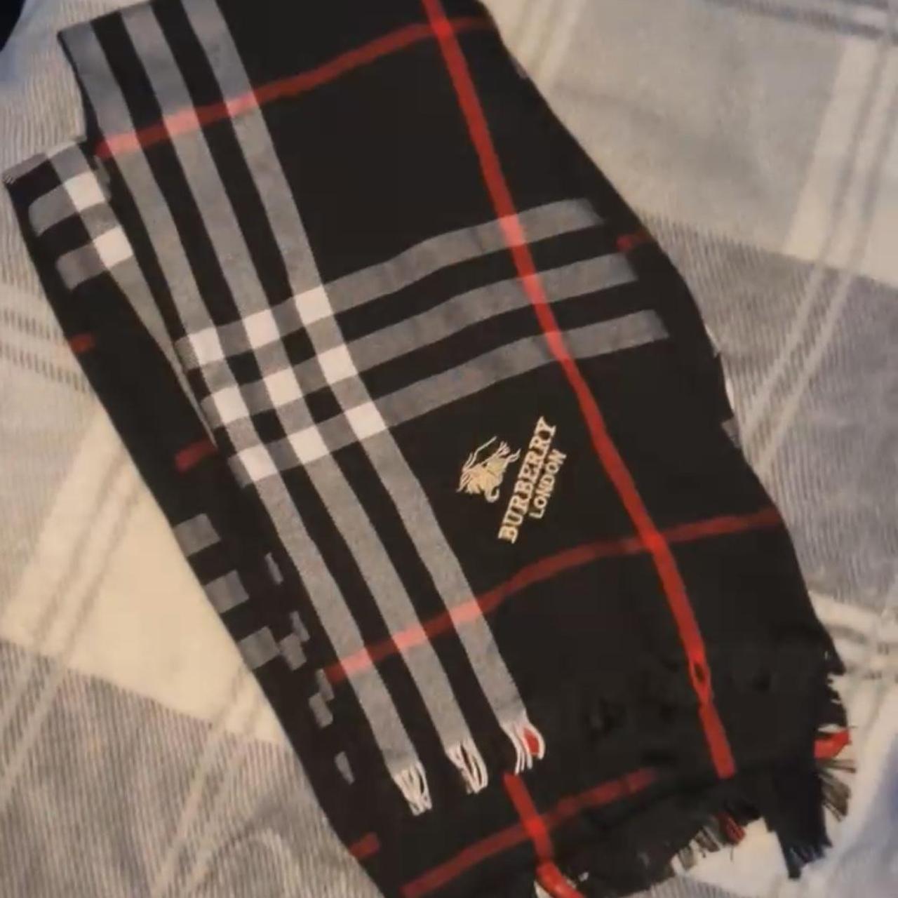 Black perfect condition Burberry scarf - Depop