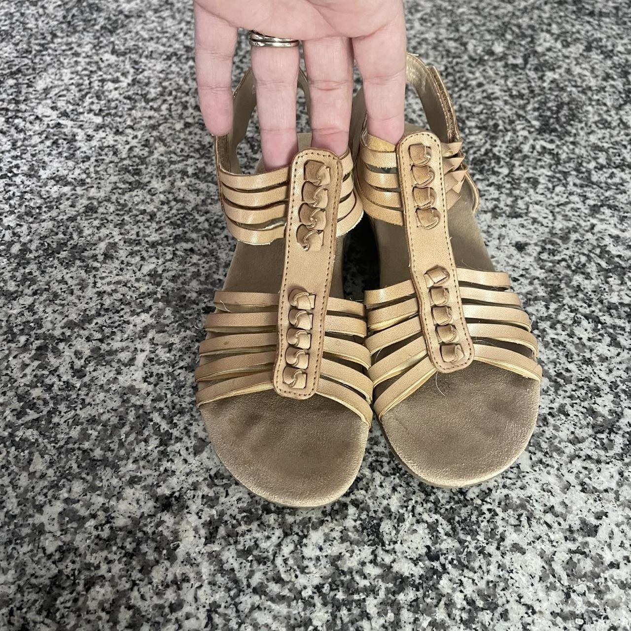 Yuu 'Handey' Womens 7.5m Tan Sandals Wedge Rubber... | Depop