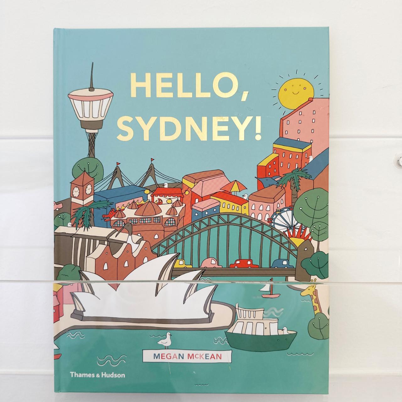 Hello Sydney MEGAN MCKEAN Bundle with other books... - Depop