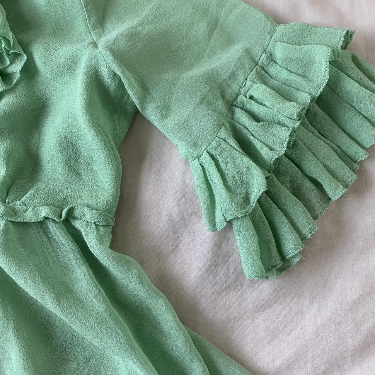 Amazing 90s mint green mesh top! Super flattering... - Depop