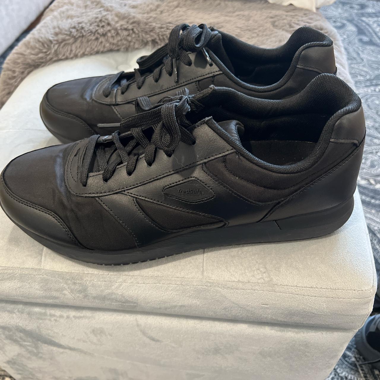 TredSafe Slip Resistant Shoes Size 11 Only worn... - Depop