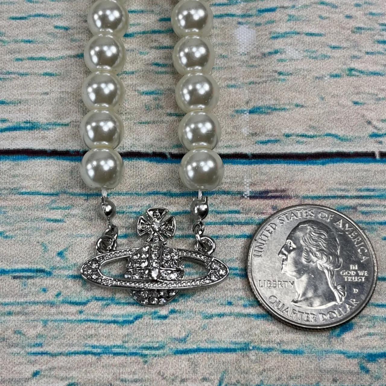 Vivienne Westwood Pearl Choker Necklace Feels good... - Depop