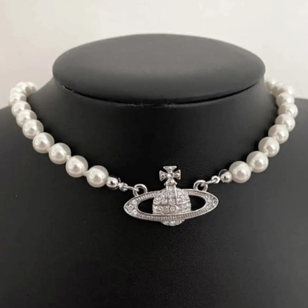 Vivienne Westwood Pearl Choker Necklace Feels good... - Depop