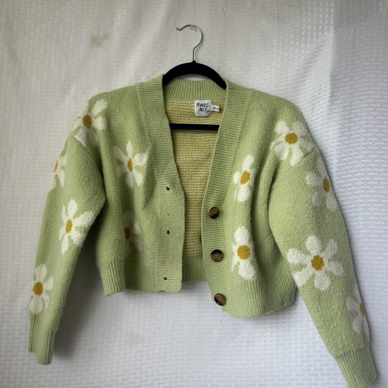 Xs/S Princess Polly flower printed sweater ! 🌼 #cute... - Depop