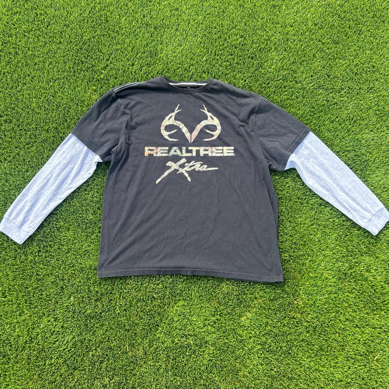 Realtree camo long sleeve shirt gray sleeves 2xl but... - Depop