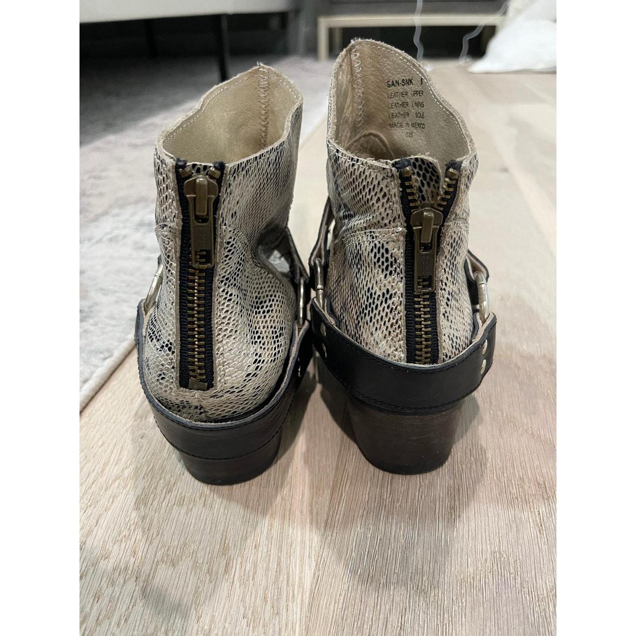 RARE Freebird by Steven Western Boots Women 6... - Depop