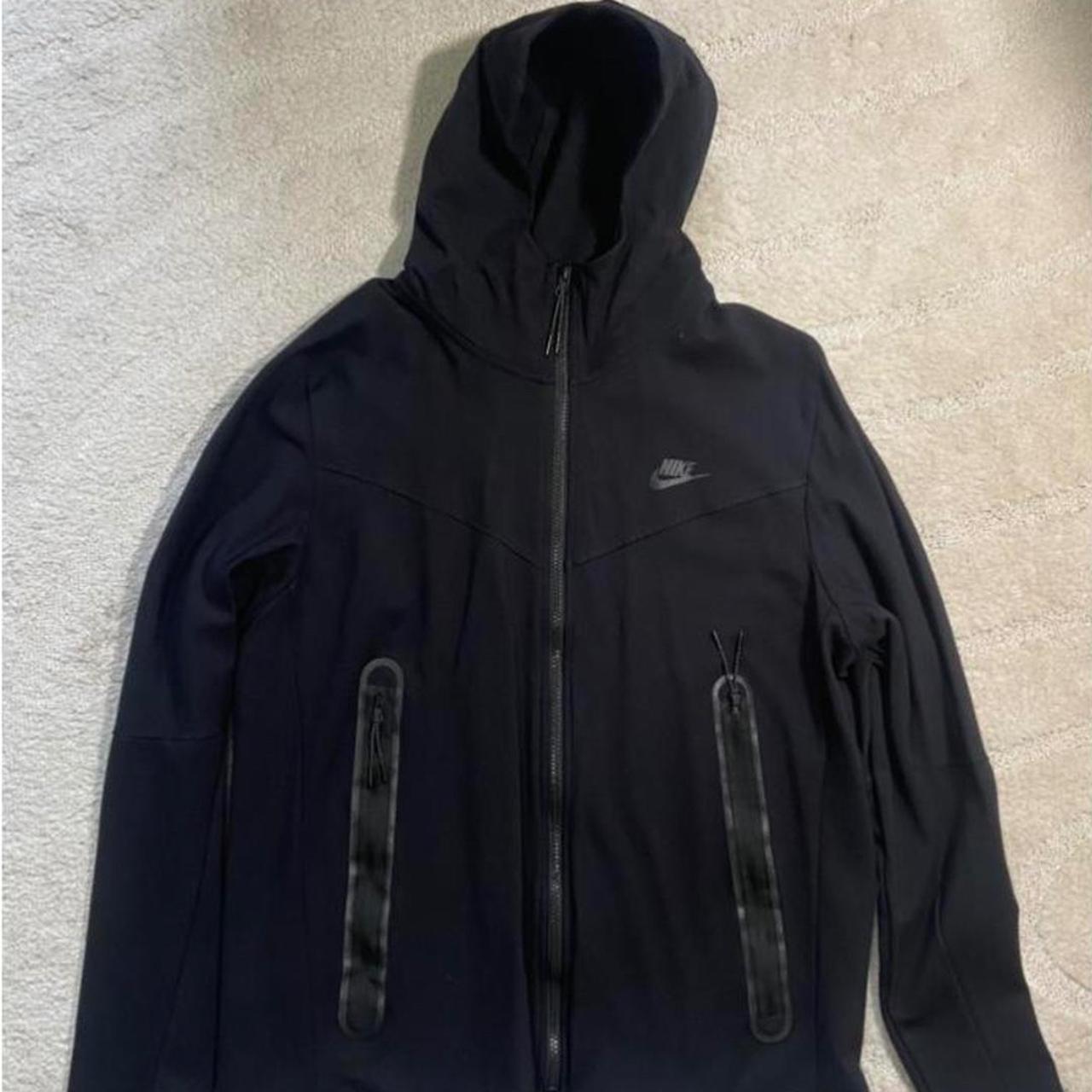 Nike Tech Size: Large Chest: 19in (pit to... - Depop