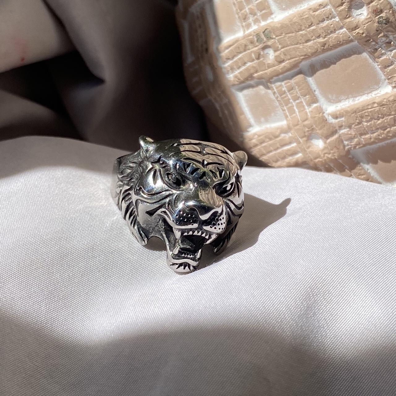Y2k Chunky Tiger Head Ring sizes 5-13 not Jnco.... - Depop