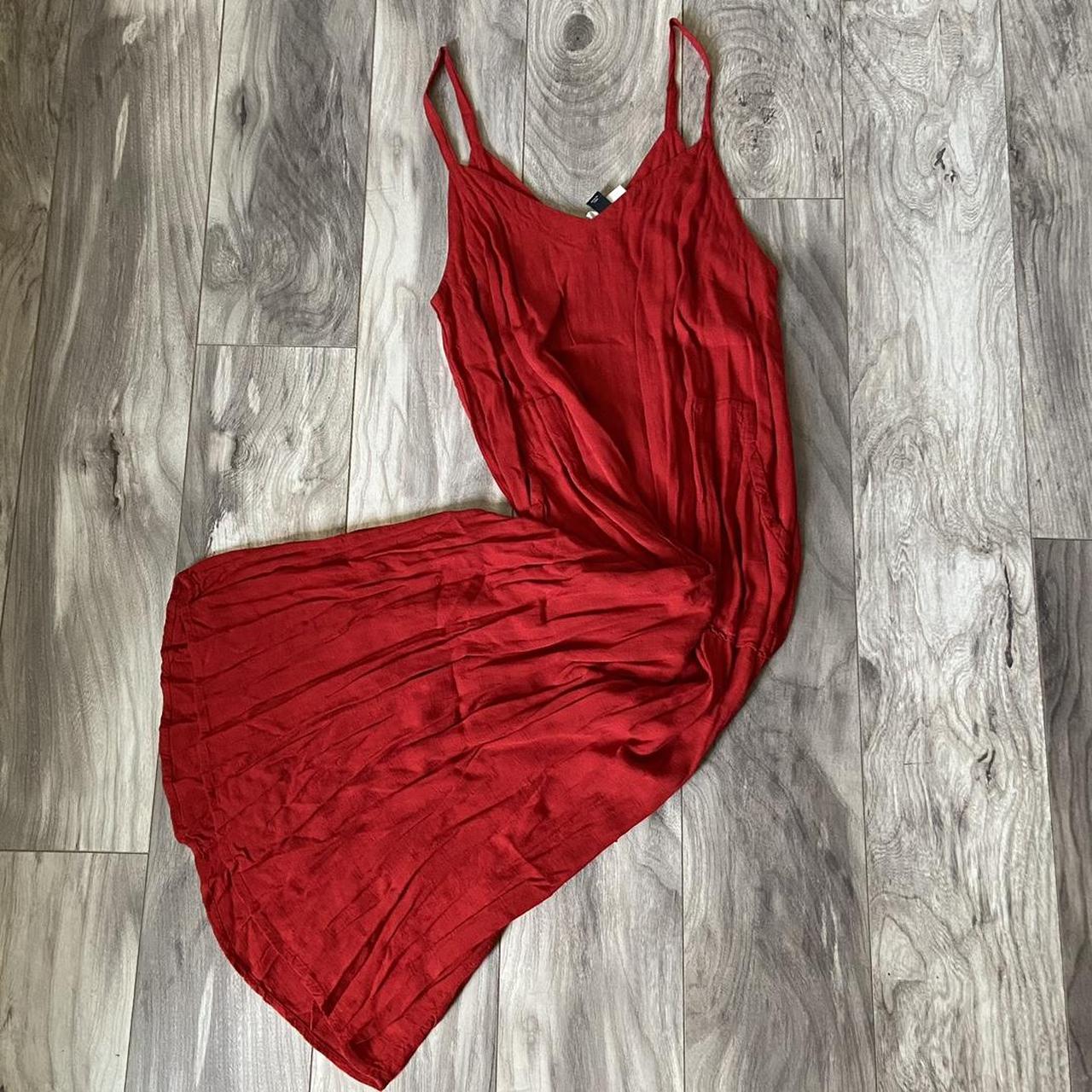 Universal Thread Women's Red Dress | Depop