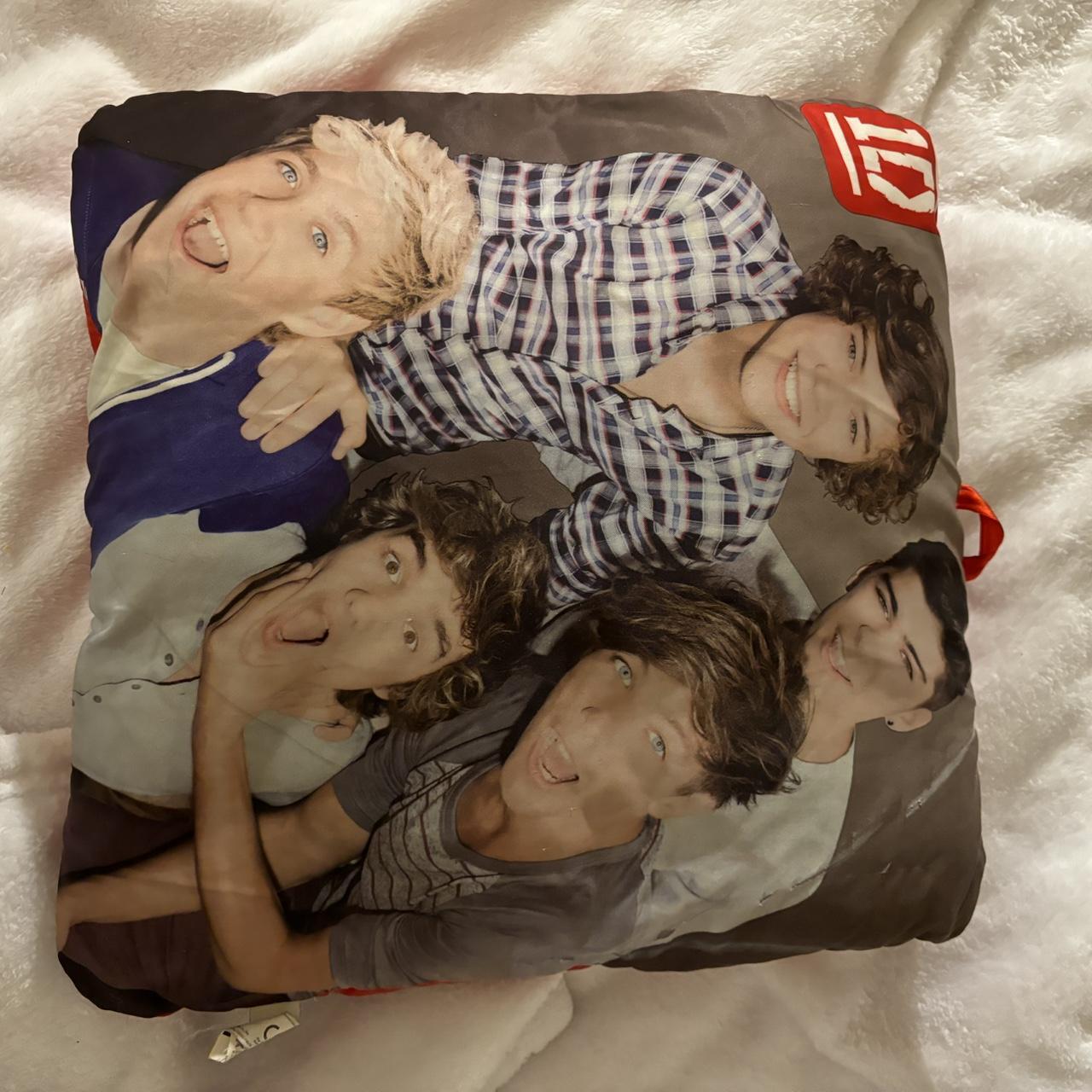 - one direction pillow from 2010’s - slight rip as... - Depop
