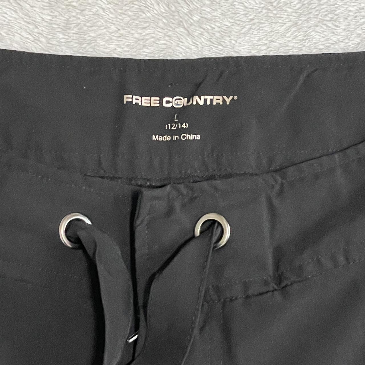 Free Country board shorts size women’s large... - Depop