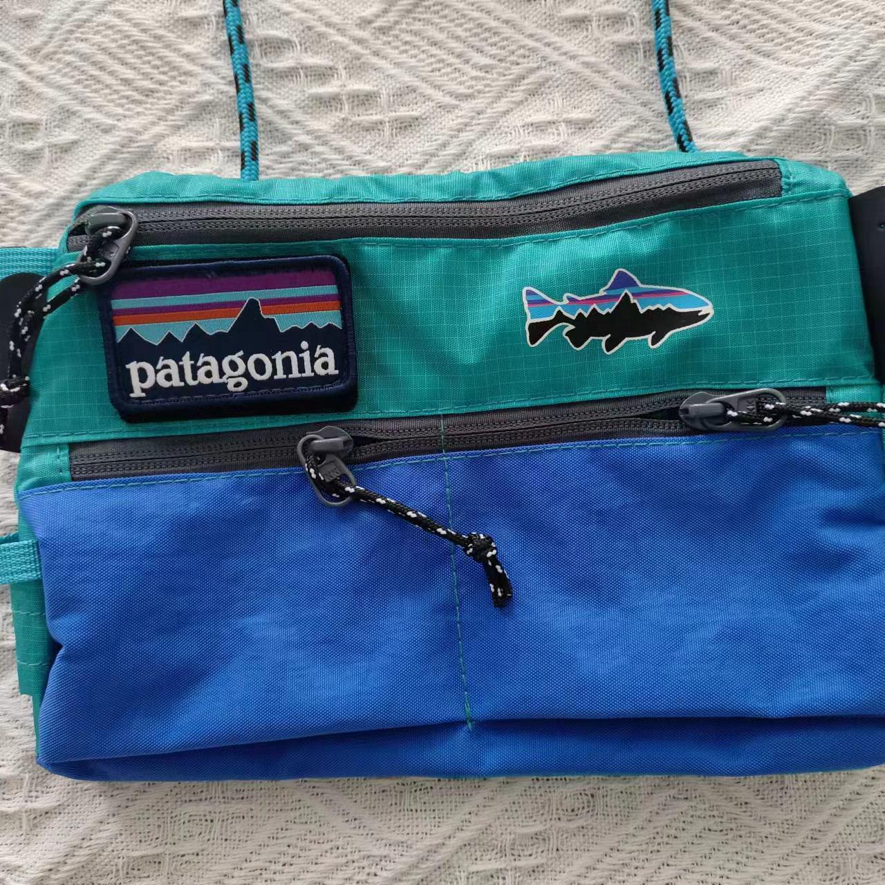 Patagonia Small Crossbody Envelope Bag Fishing,... - Depop