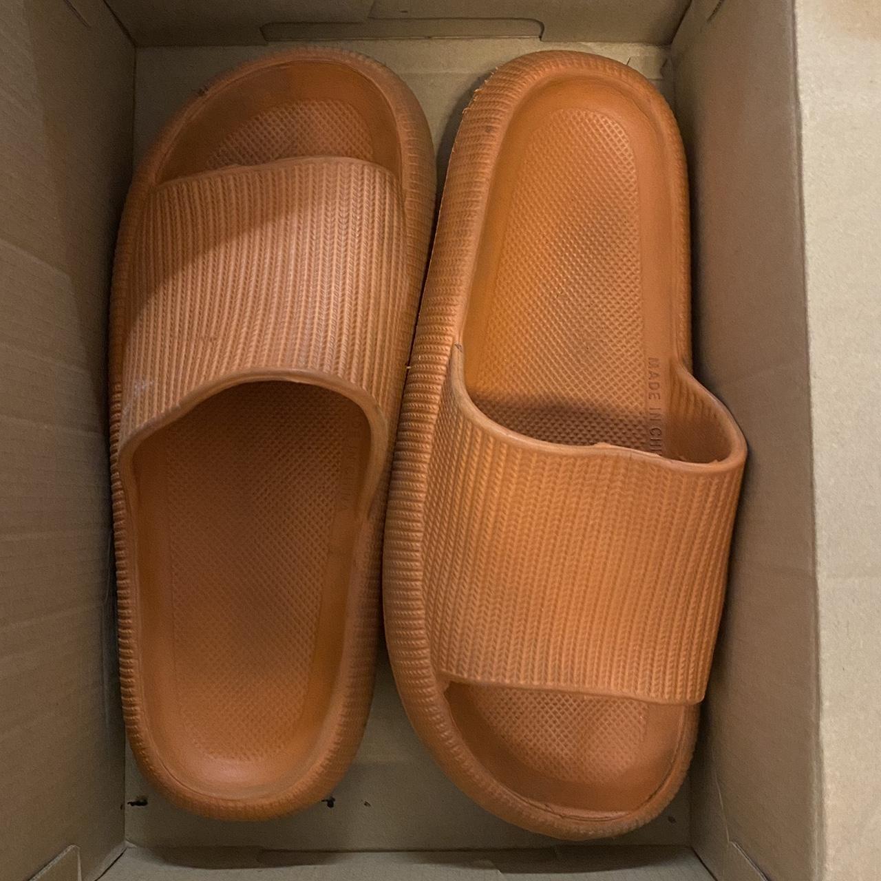 Comfy, sliders orange in colour little dirty need to... - Depop