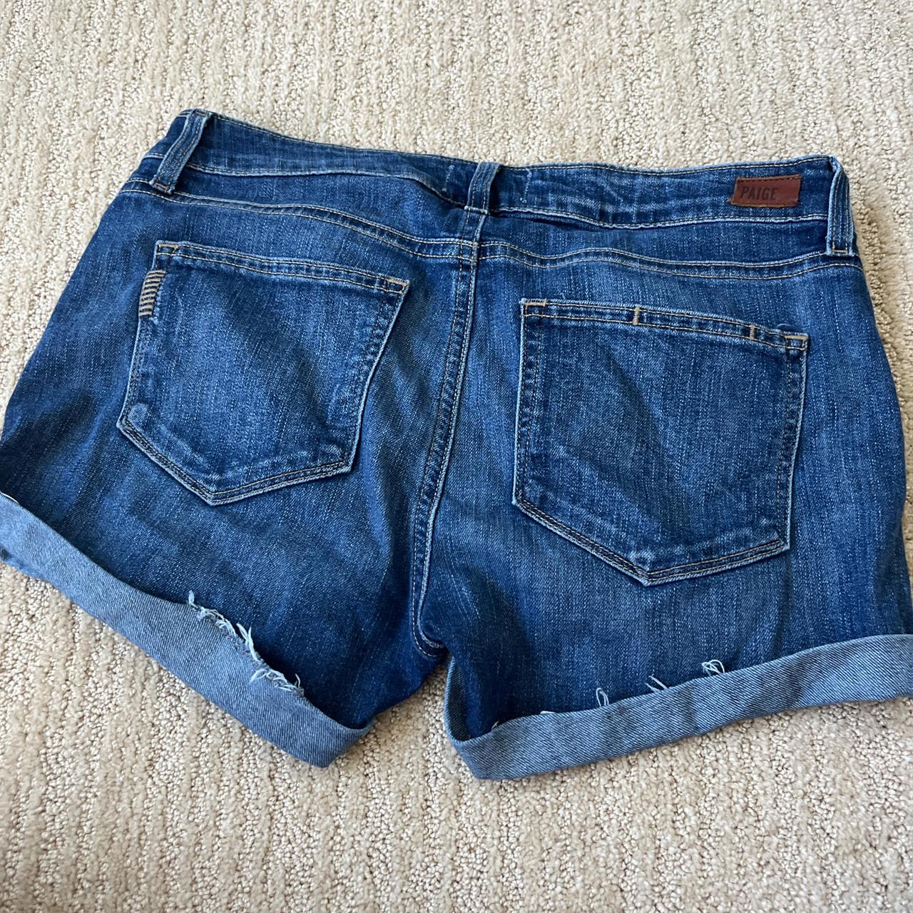 Small Paige jegging shorts Dark blue Size 28 | Depop