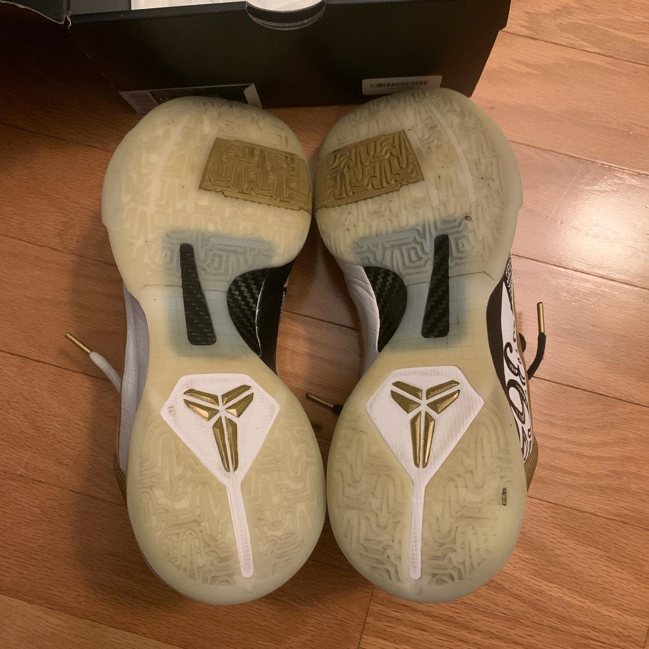 Kobe 5 Big Stage, Size 11 with box and eBay... - Depop