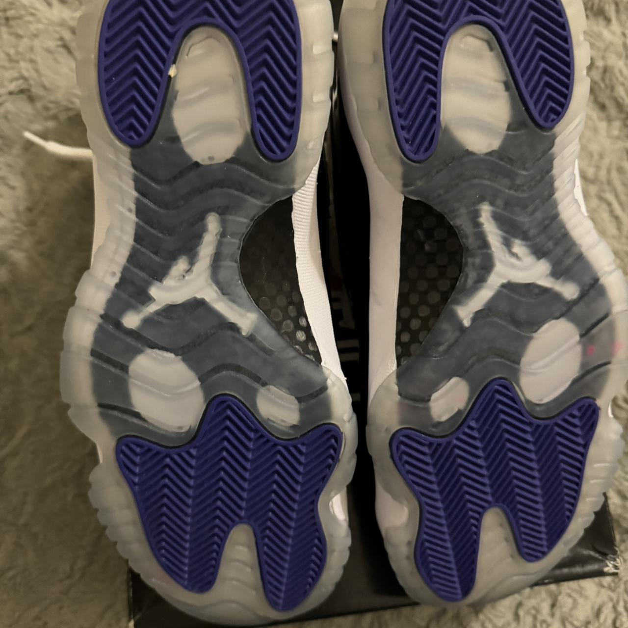 Jordan 11 concords Size 8 Og all 100%... - Depop