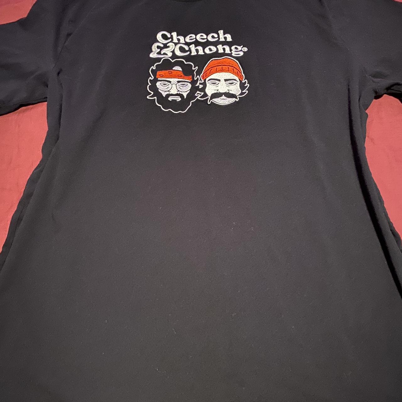 Cheech and Chong black and red tshirt, size XL - Depop
