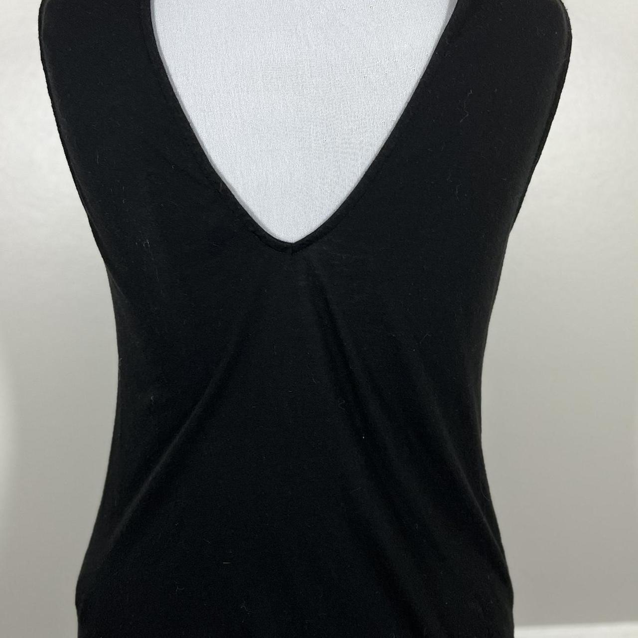 Express low cut keyhole top size small - Depop