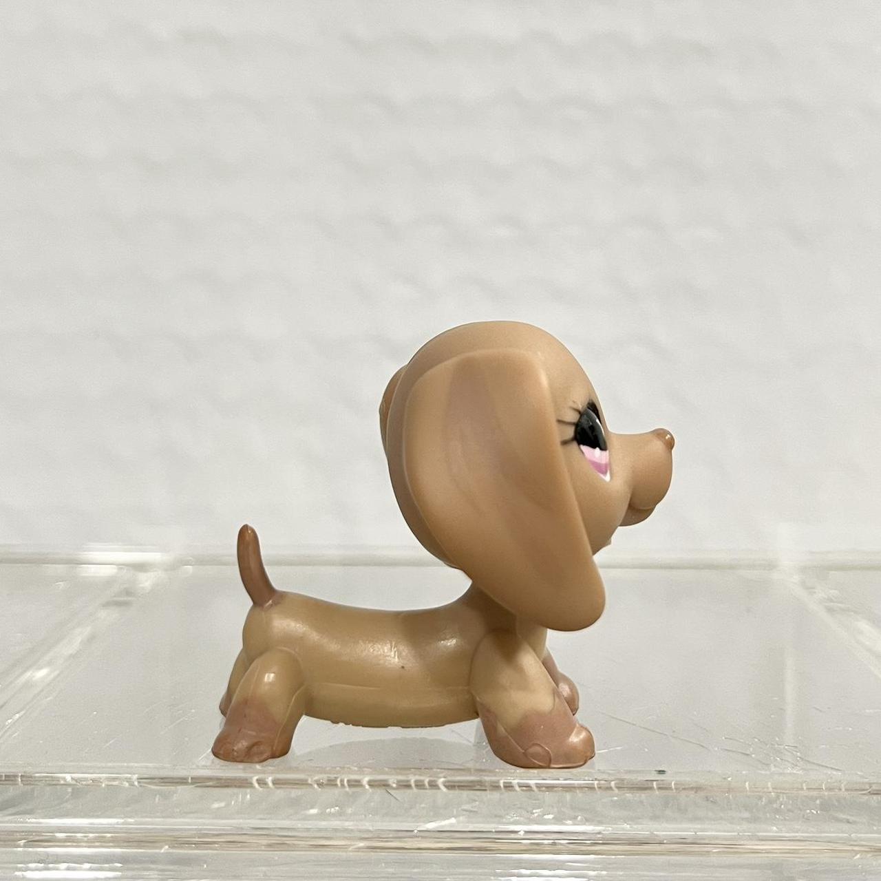 LPS #932 RARE Authentic Tan Pink Eyed “Sassiest”... - Depop