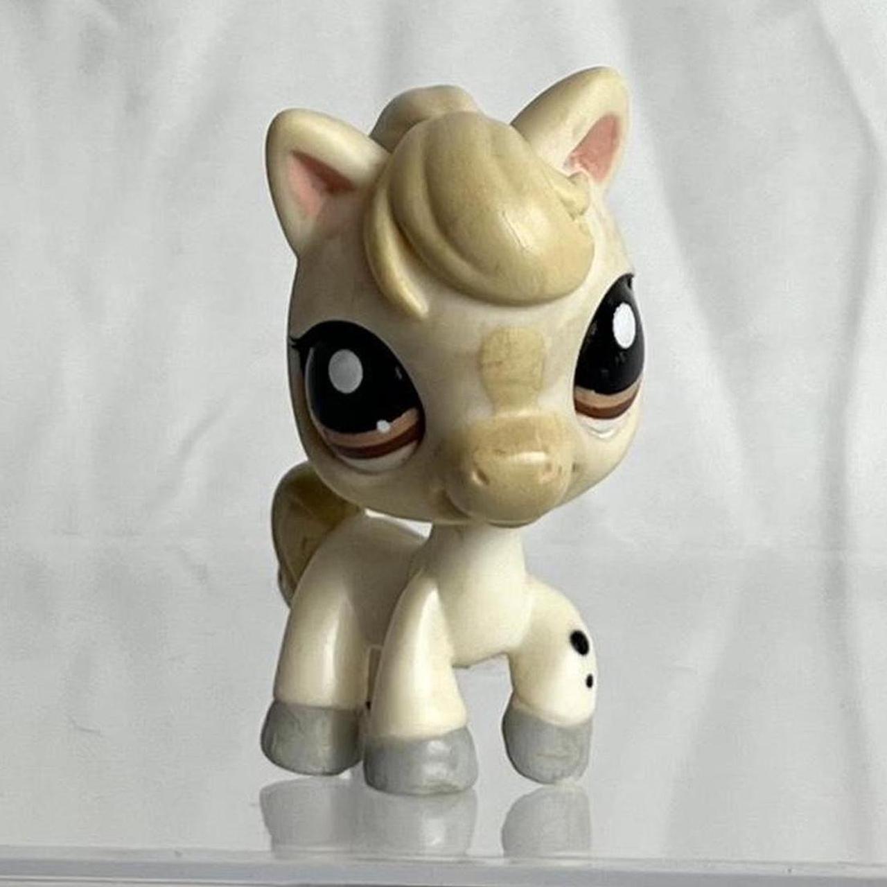 LPS #1709 Authentic Horse G2 2006!! ☆ Good... | Depop