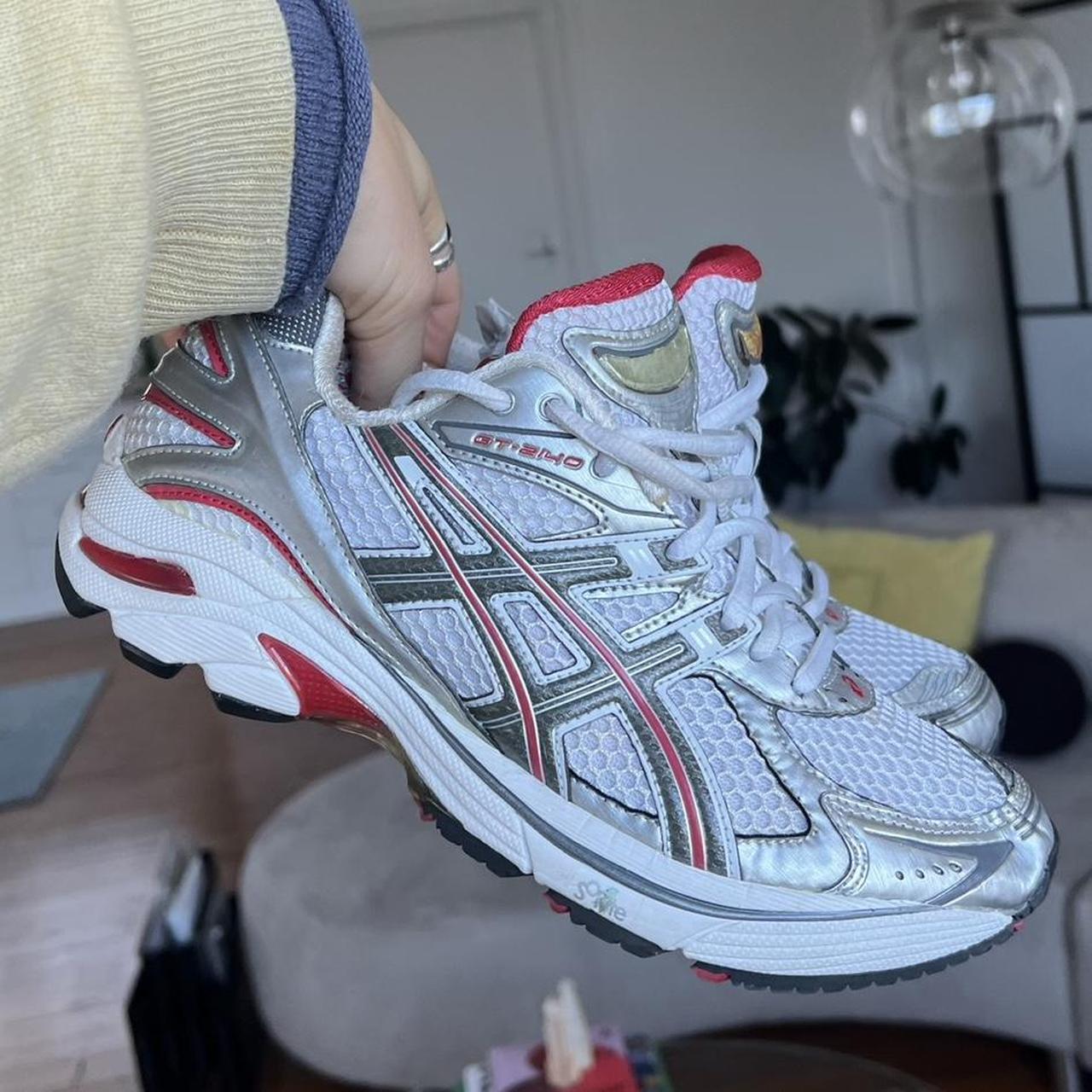 ASICS Women's Silver and Red Trainers | Depop