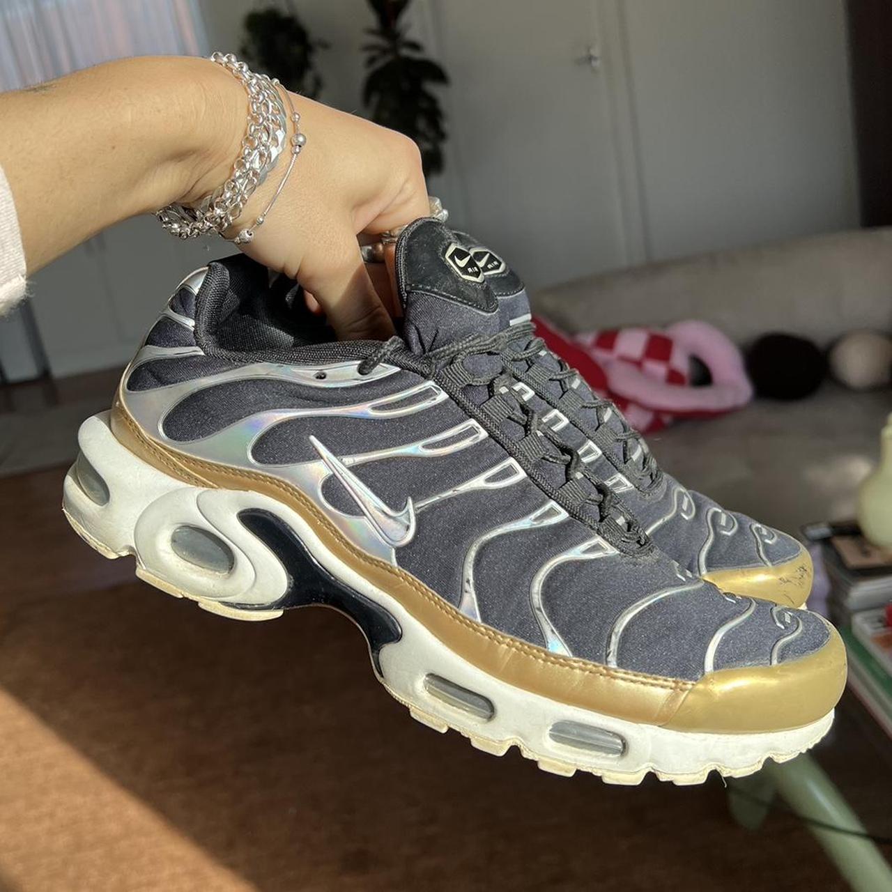 Nike's TNS Air Max Plus Flexes Iridescent Silver &... - Depop