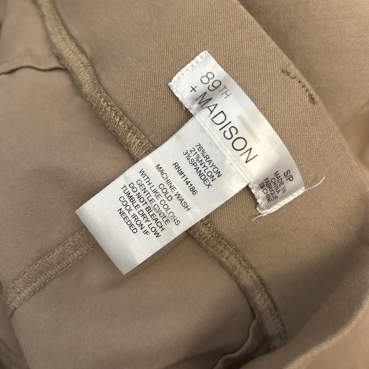 89th +Madison Khaki Stretchy SlimFitting Pants Size... - Depop