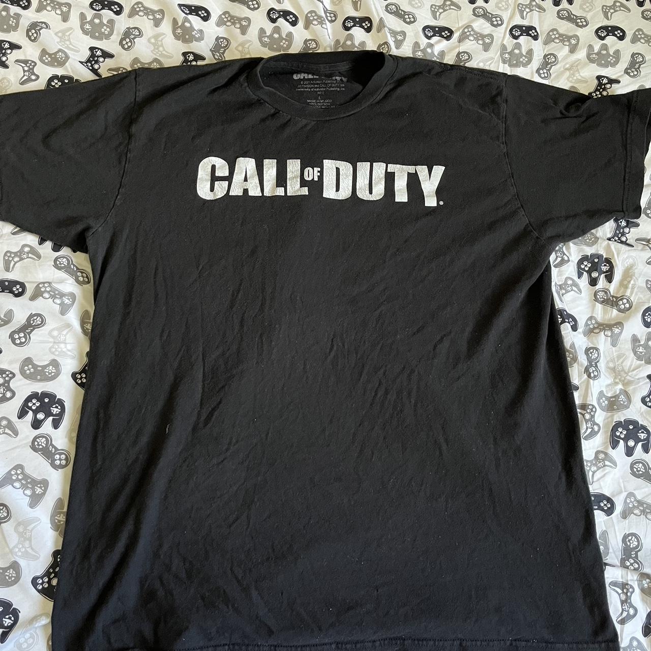 Call of duty shirt size large. - Depop