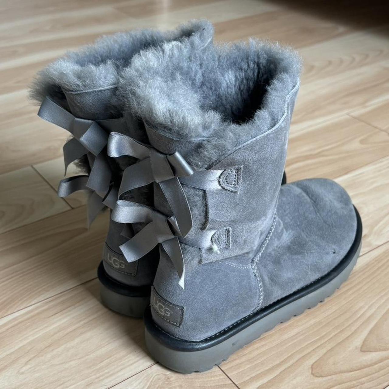 grey bailey bow uggs - Depop
