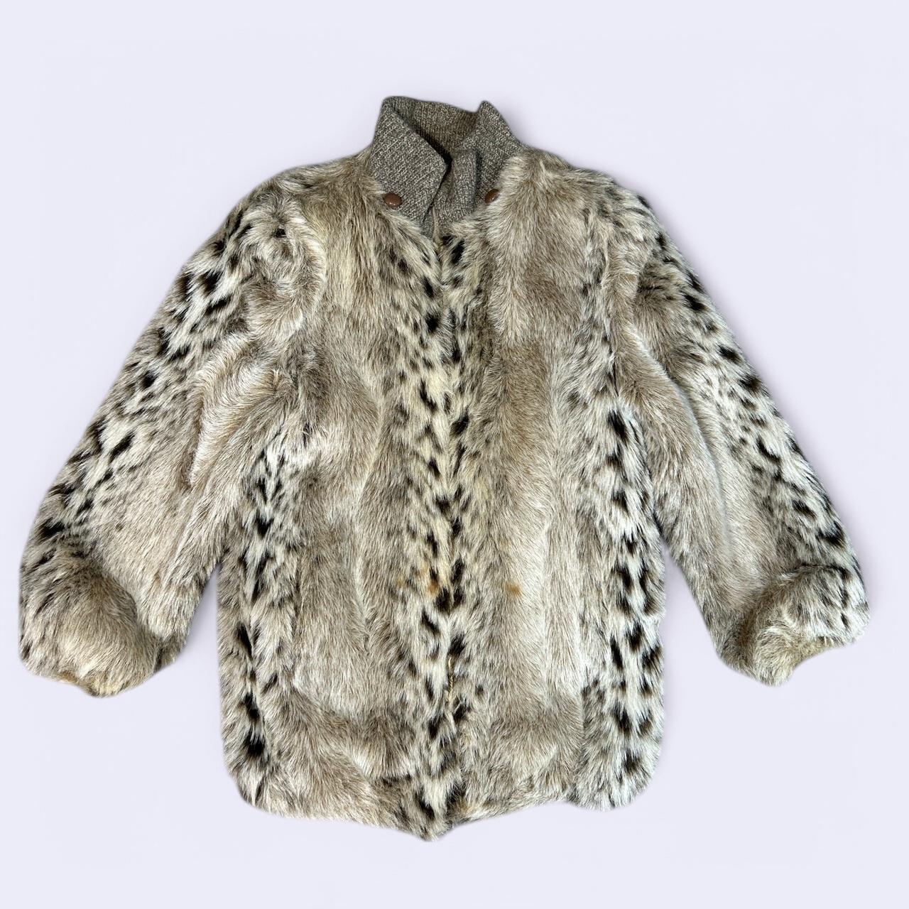 Vintage glam Faux Fur Lynx Coat Zip up with knit... | Depop