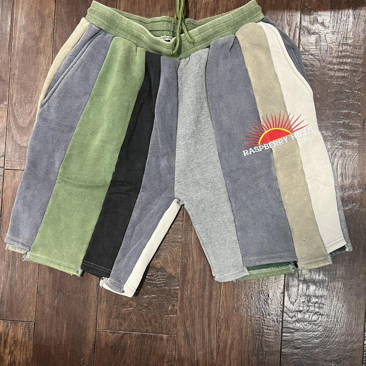 GV Gallery Raspberry Hills ‘Bonsai’ Shorts Size: S 3... | Depop