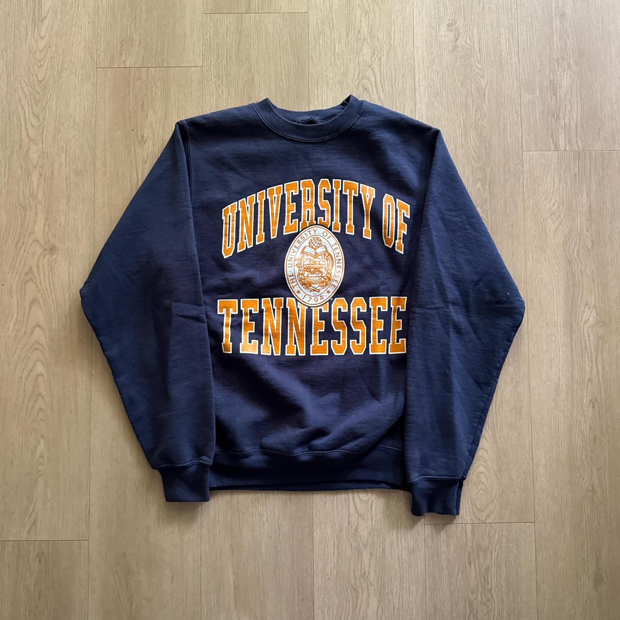 University Of Tennessee Sweater W19 L25 #vintage... | Depop
