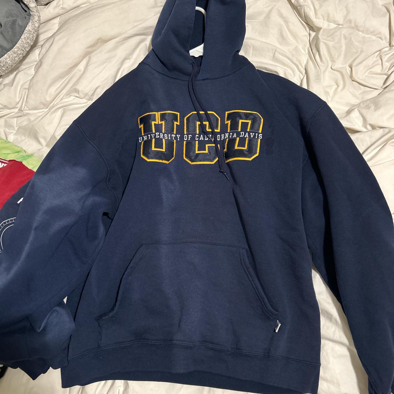 UC Davis hoodie, vintage Russell. Dm for questions - Depop