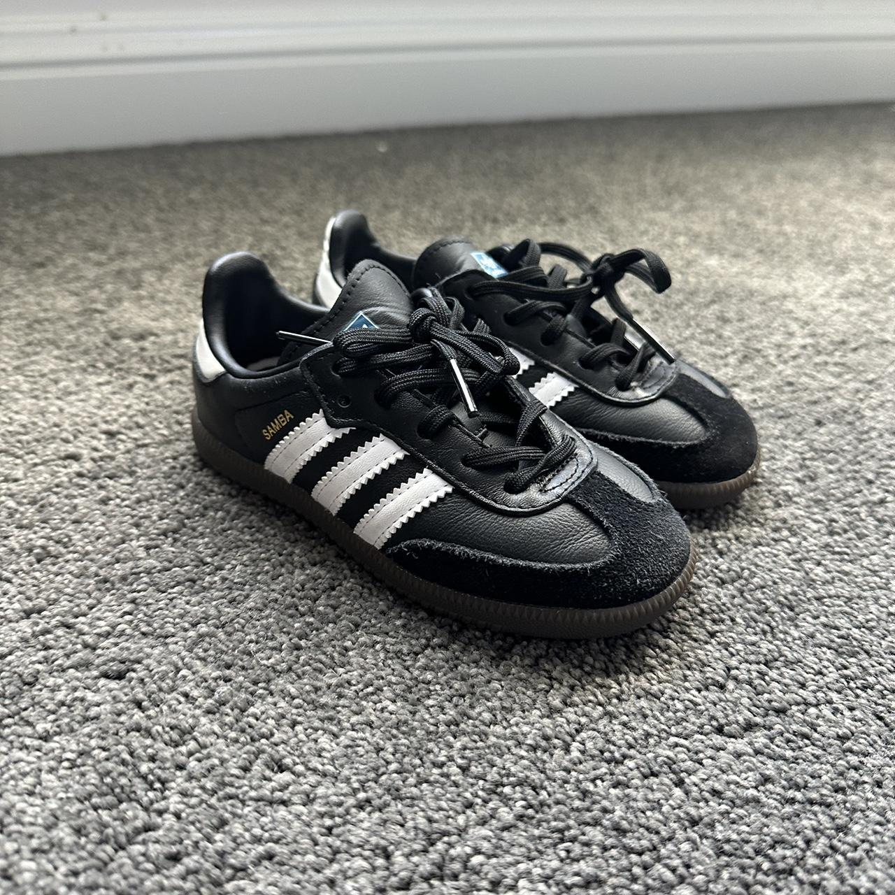 Samba toddler size 9 Excellent condition. I have... - Depop