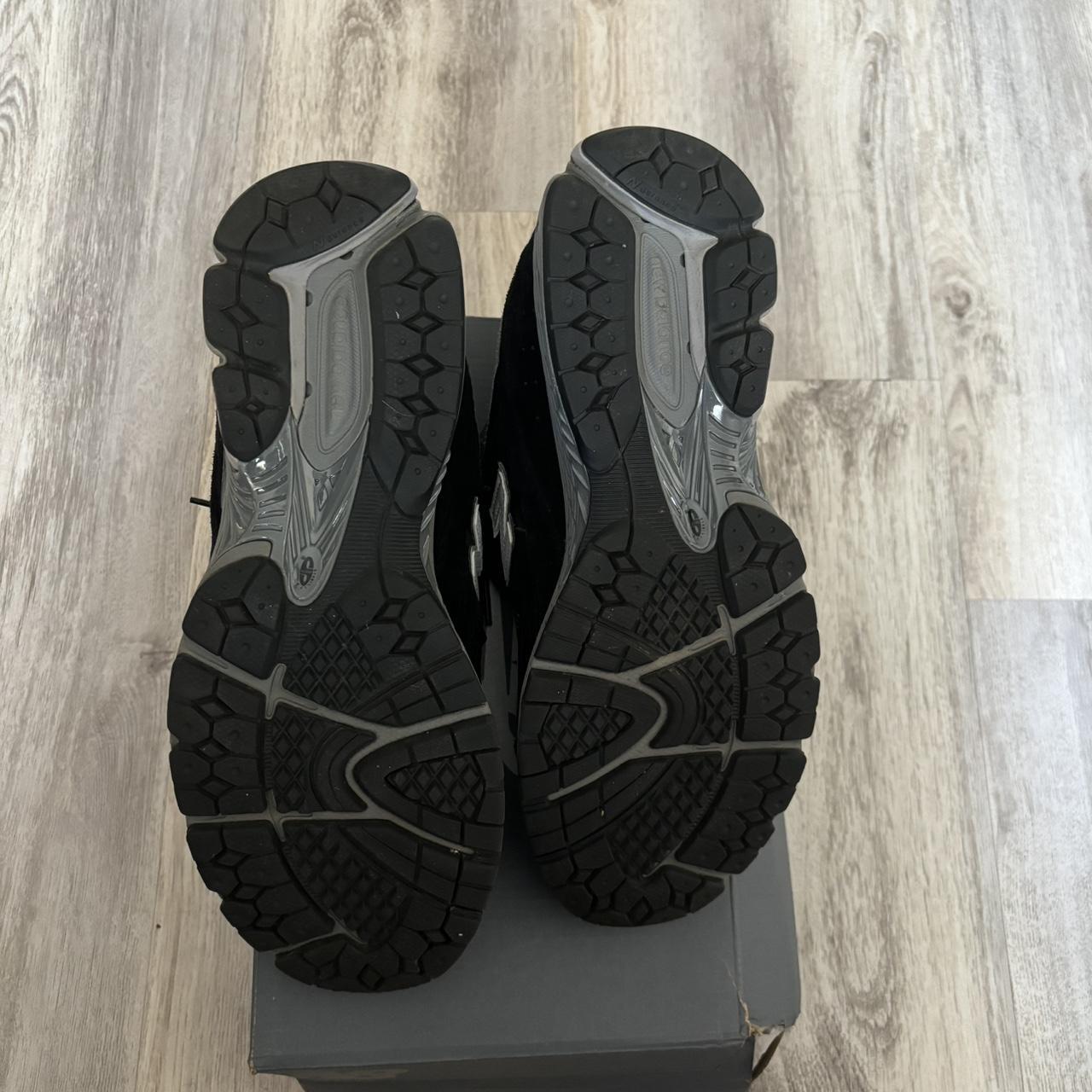 JD Exclusive 2002r (Damaged Box) - Depop