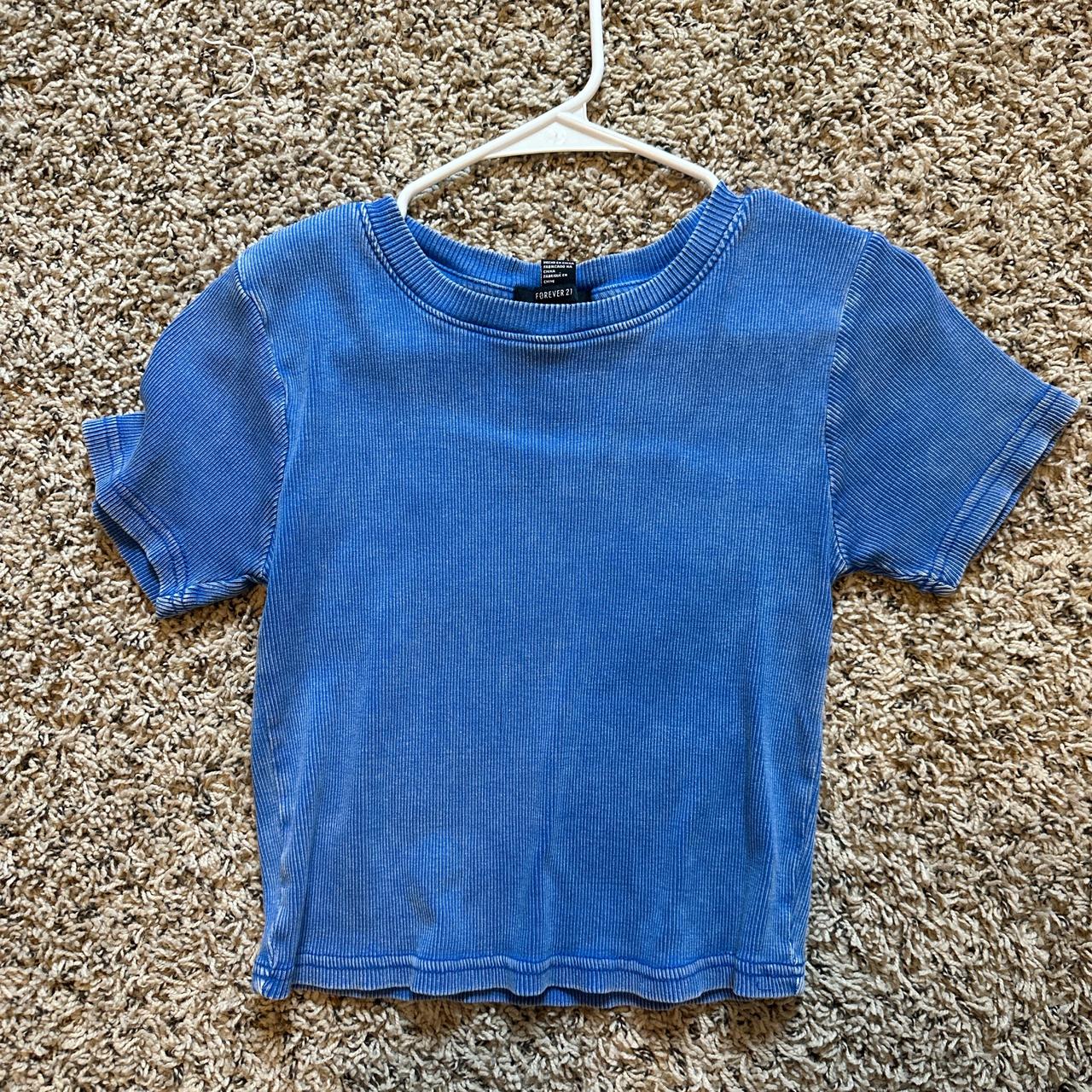 Forever 21 basic tee - Depop