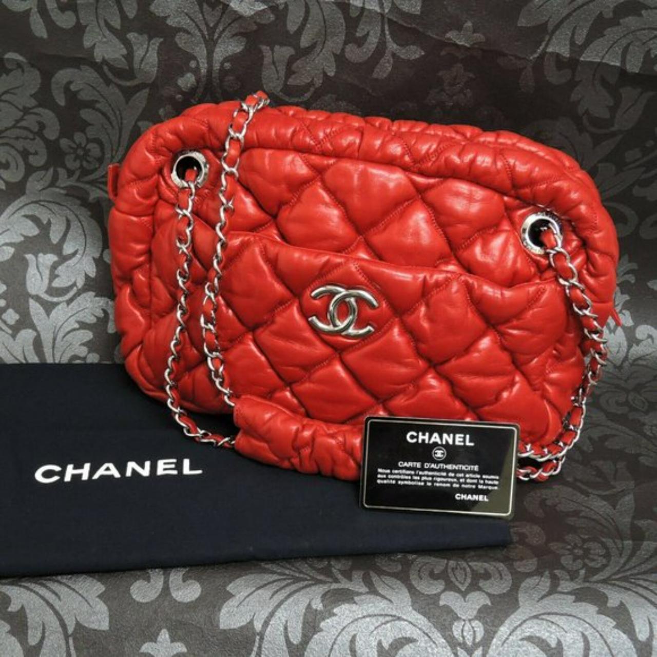 CHANEL RED LAMB QUILT SHOULDER BAG! This stunning... - Depop