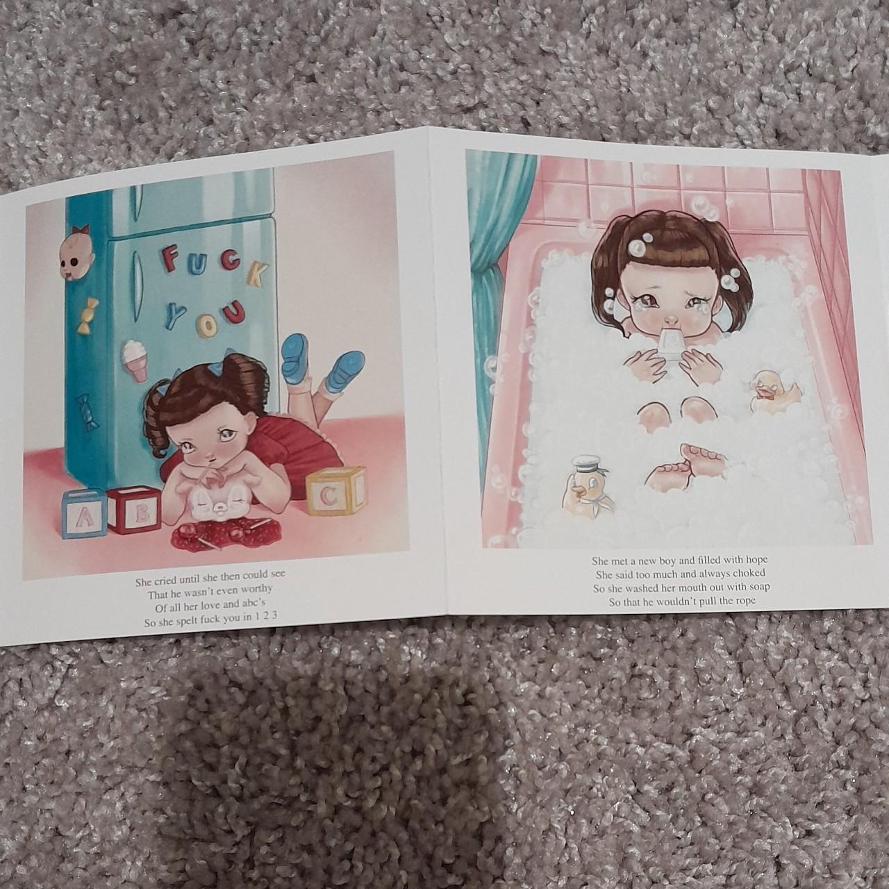 melanie martinez cry baby cd booklet - Depop