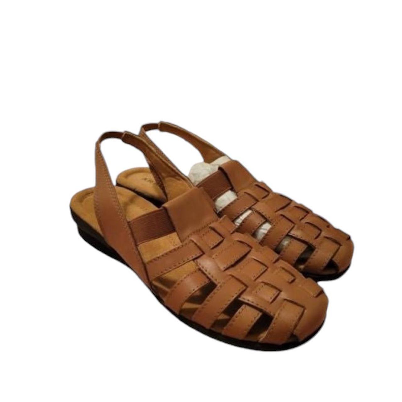 Array Brown Leather Fisherman Sandals - US 8.5 with... | Depop