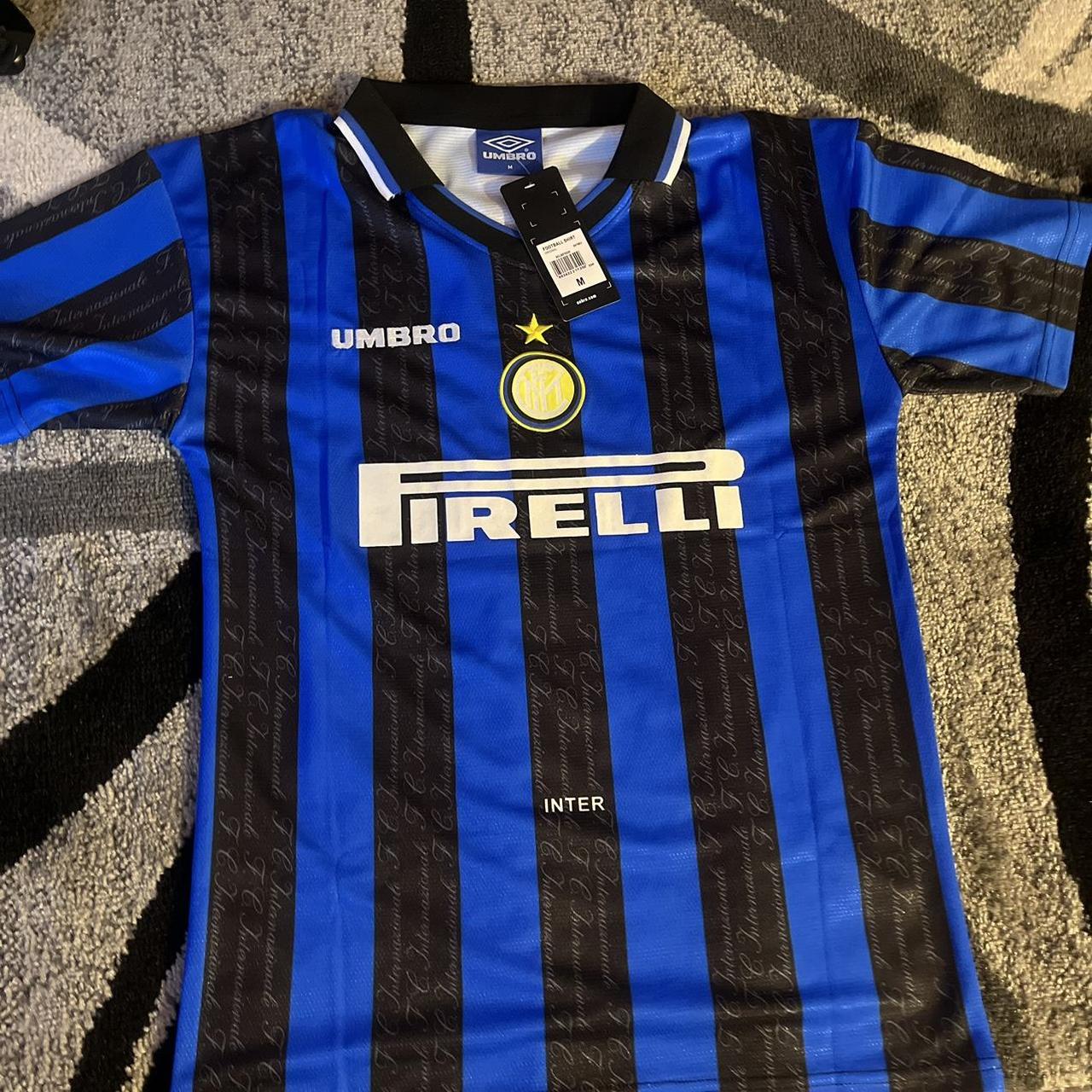 Size Medium Inter Milan 1997 R9 Kit. - Depop