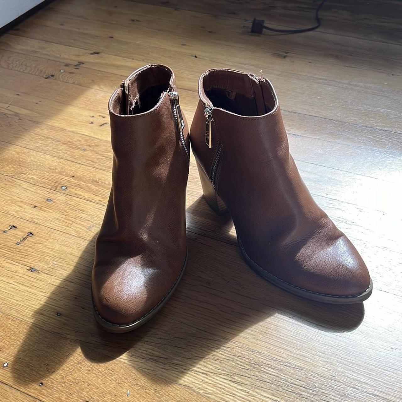 Express Tan Camel Colored Booties Size 8 - in GOOD... - Depop