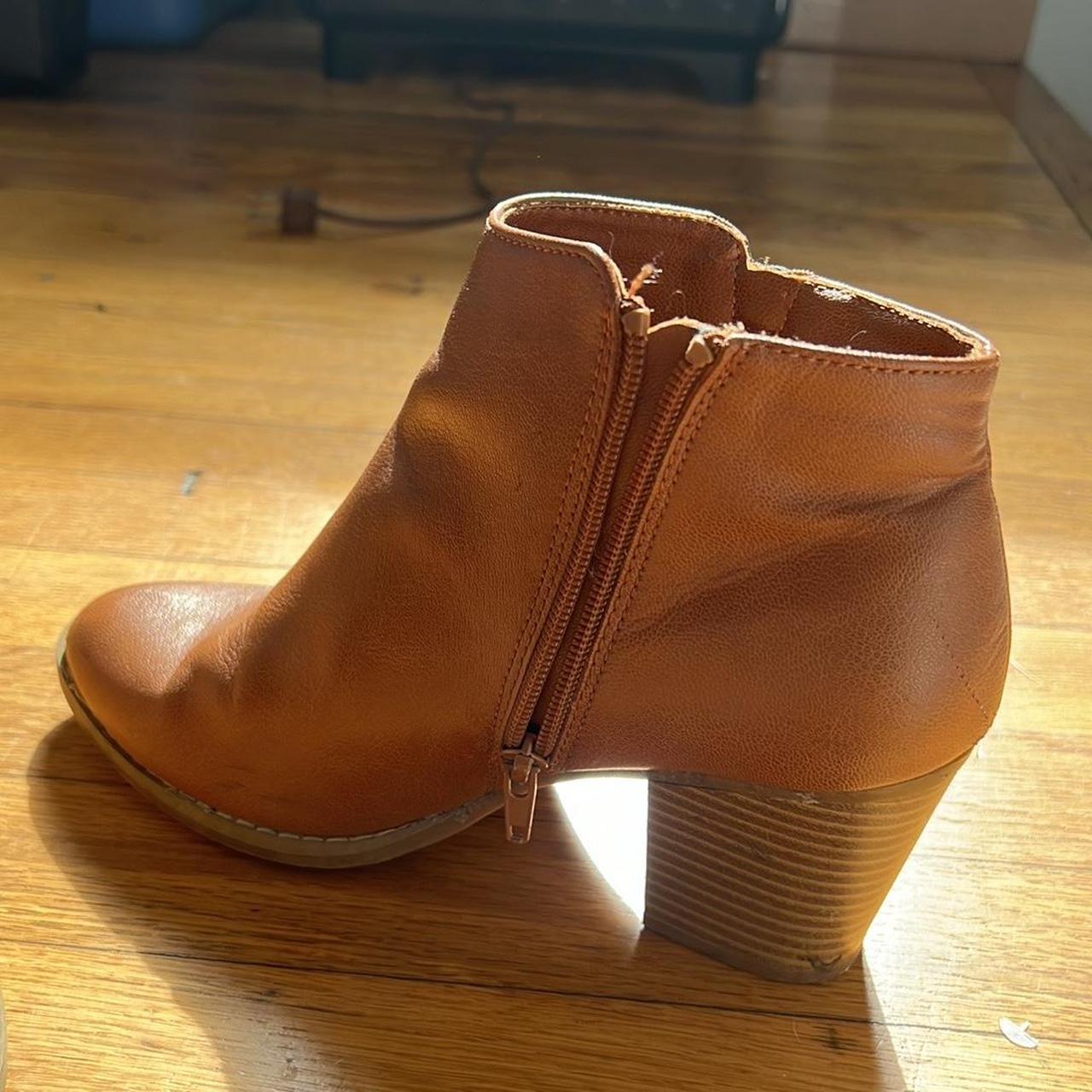 Express Tan Camel Colored Booties Size 8 - in GOOD... - Depop