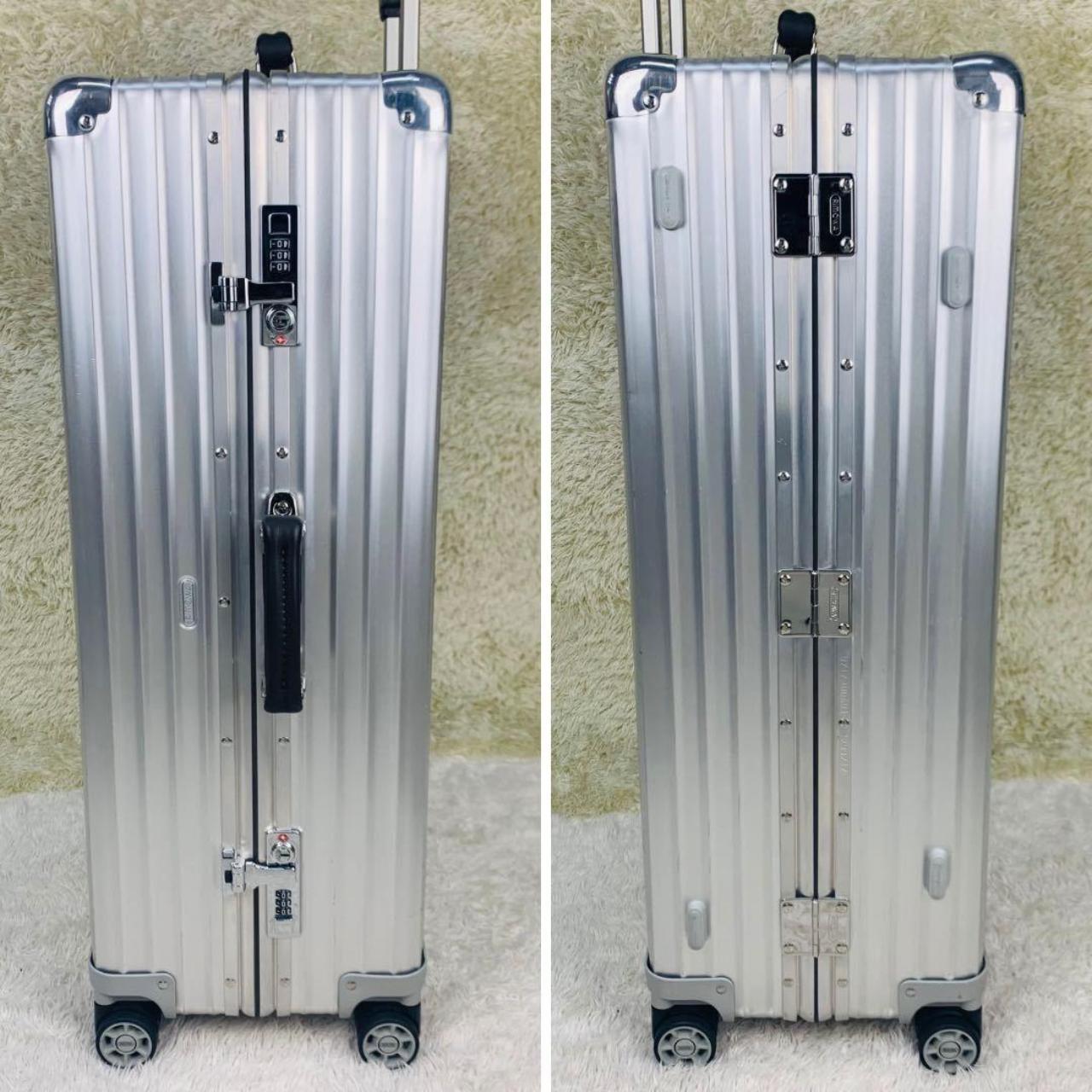 RIMOWA Classic Flight 4-wheel TSA lock 85L Model... - Depop