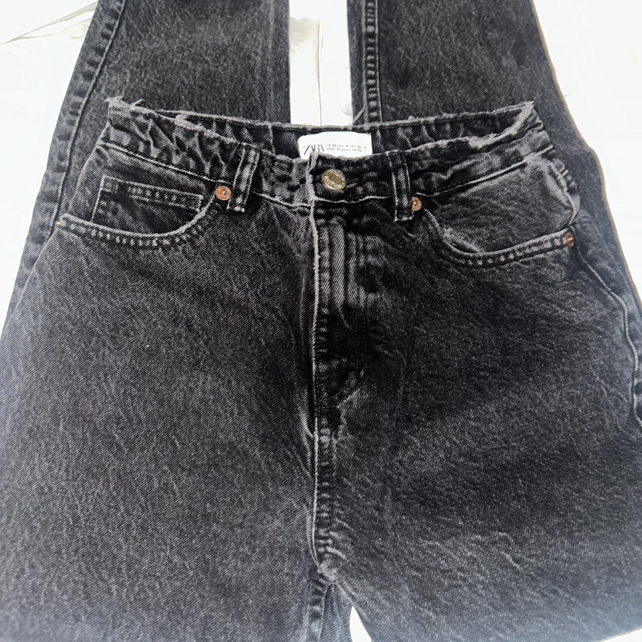 Washed black jeans. Mom’s Size: EUR 36 USA 4 MEX 26 - Depop